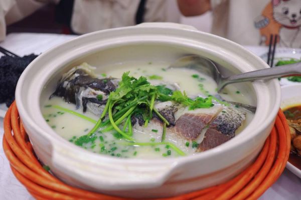 鱼头汤用什么鱼头_哪种鱼头最鲜美-第3张图片-山城妙识