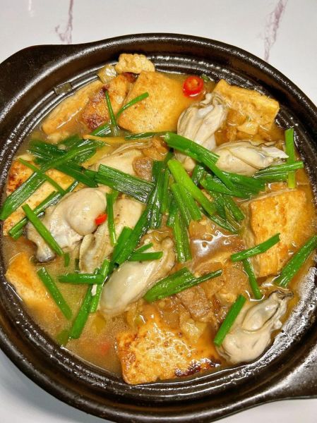 海蛎子炖豆腐怎么做_海蛎子炖豆腐的营养价值-第1张图片-山城妙识