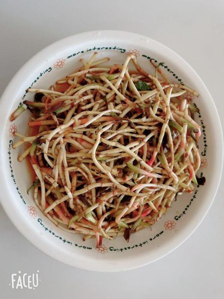 鱼腥草怎么做好吃_鱼腥草凉拌做法-第2张图片-山城妙识