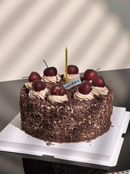 黑森林蛋糕代表什么爱情_黑森林蛋糕的爱情寓意是什么-第2张图片-山城妙识