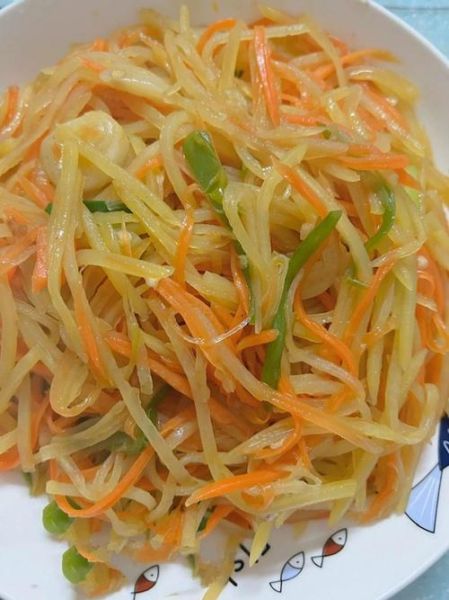 素炒土豆丝怎么做_土豆丝怎么炒才脆-第3张图片-山城妙识