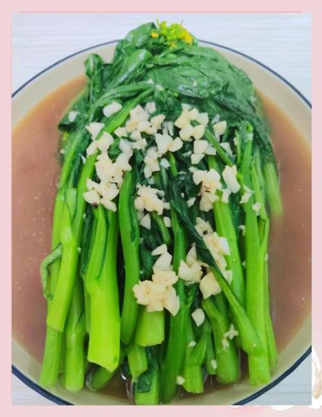 蒜蓉炒菜心怎么做_蒜蓉炒菜心用热油还是冷油-第1张图片-山城妙识