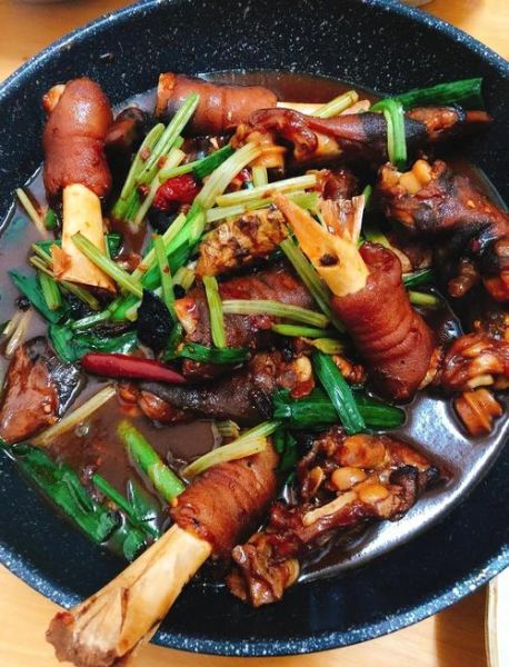 红烧羊蹄怎么做_红烧羊蹄的家常做法-第2张图片-山城妙识