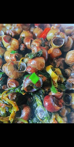 红烧田螺怎么做_红烧田螺要不要焯水-第3张图片-山城妙识