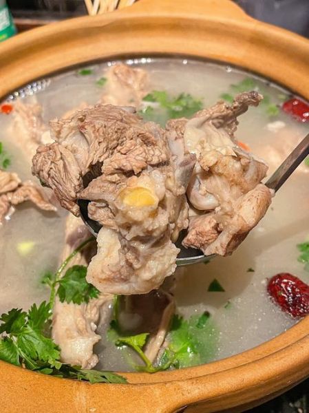 炖羊排的做法大全家常_羊排怎么炖不膻-第2张图片-山城妙识