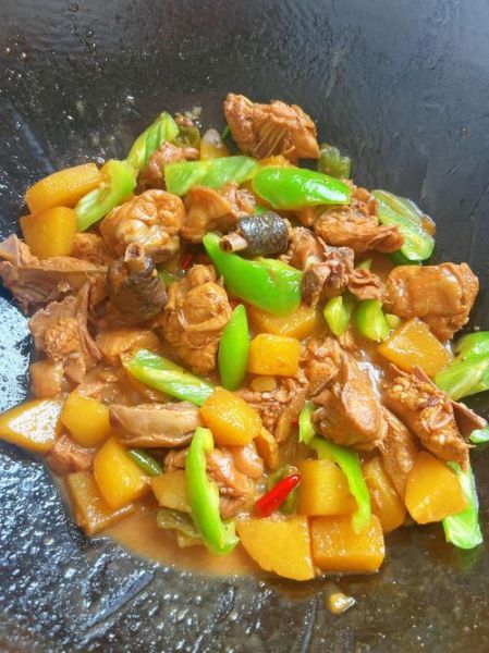 土豆鸡块面怎么做_土豆鸡块面热量高吗-第2张图片-山城妙识