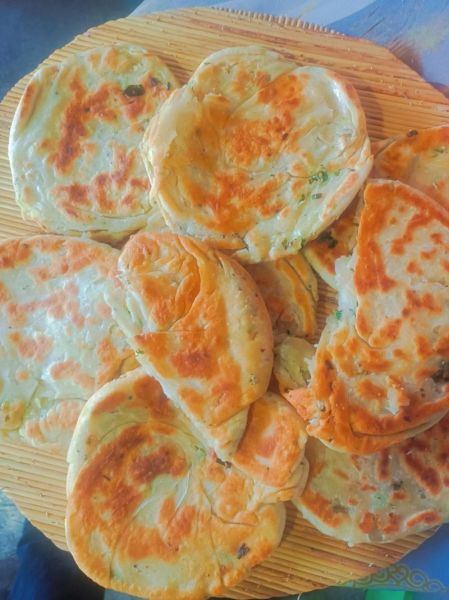 路边摊油饼的做法_油饼怎么和面才松软-第1张图片-山城妙识 路边摊油饼的做法_油饼怎么和面才松软-第1张图片-山城妙识