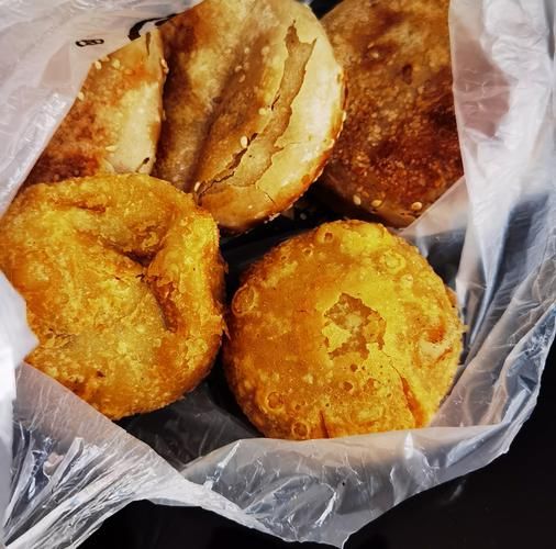 烫面炸糕最正宗配方_烫面炸糕怎么做才空心-第2张图片-山城妙识