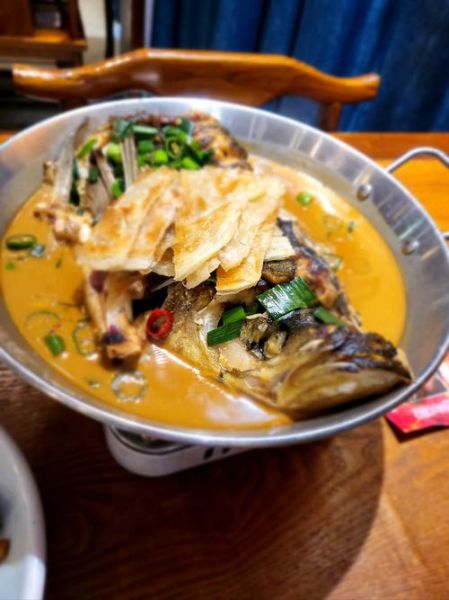 鱼头泡饼是哪里的菜_鱼头泡饼正宗做法-第2张图片-山城妙识