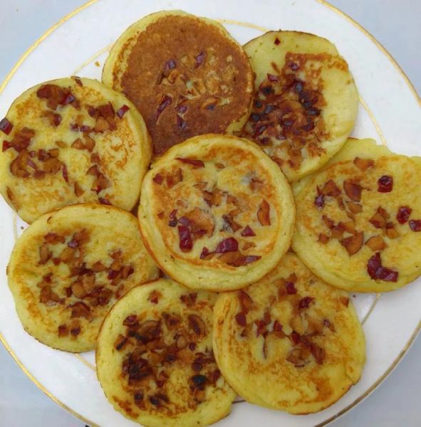 苹果煎饼怎么做_苹果煎饼需要哪些材料-第3张图片-山城妙识