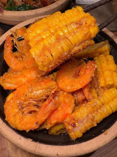 黄焖大虾怎么做好吃_黄焖大虾做法窍门-第2张图片-山城妙识