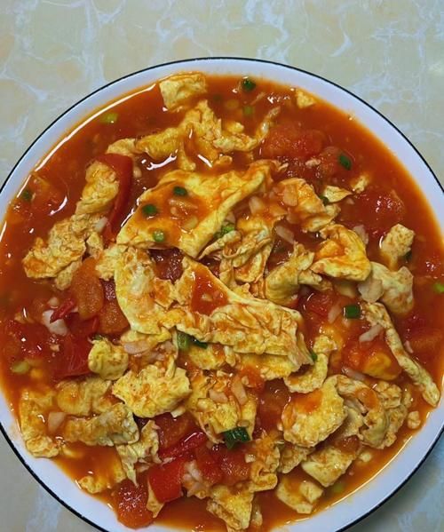 西红柿蛋炒饭怎么炒好吃_西红柿蛋炒饭的做法步骤-第1张图片-山城妙识