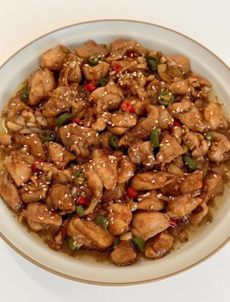 鸡丁怎么炒_鸡丁炒多久才嫩-第3张图片-山城妙识