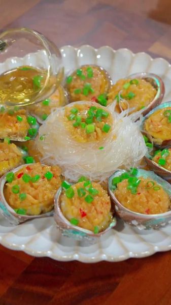 粉丝蒸鲍鱼怎么做_蒸多久才鲜嫩-第3张图片-山城妙识