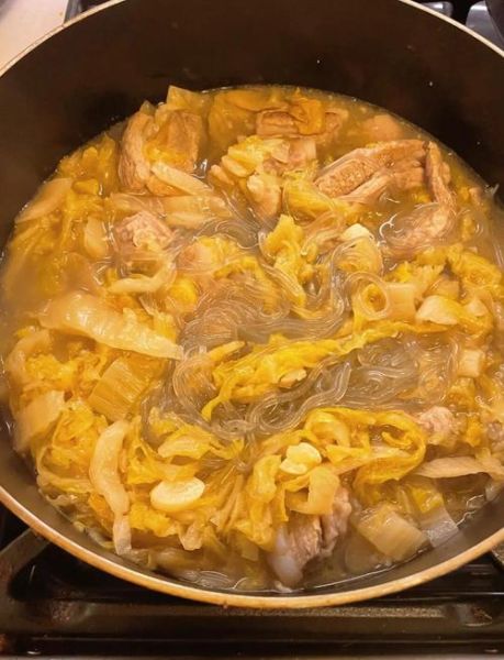酸菜粉条肉怎么做_酸菜粉条肉家常做法-第1张图片-山城妙识