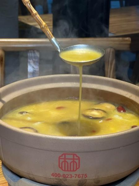 鸡汤火锅汤底怎么做_鸡汤火锅汤底需要哪些食材-第2张图片-山城妙识