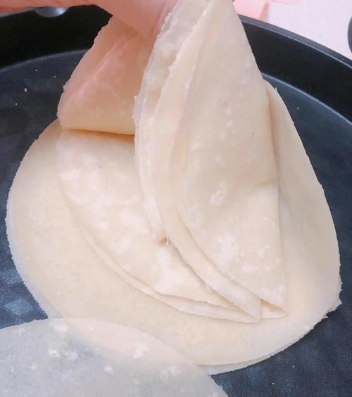 薄饼皮怎么做_薄饼皮用什么面粉-第1张图片-山城妙识