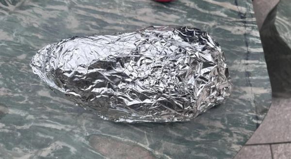 野外锡纸叫花鸡怎么做_锡纸叫花鸡要烤多久-第2张图片-山城妙识