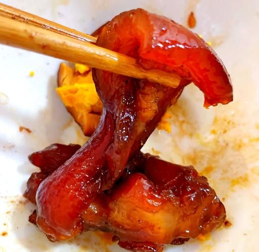 广东月子猪脚姜醋怎么做_猪脚姜醋要煲多久-第2张图片-山城妙识 广东月子猪脚姜醋怎么做_猪脚姜醋要煲多久-第2张图片-山城妙识