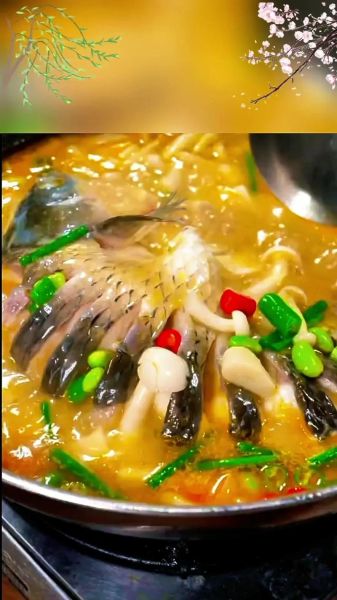 草鱼整条鱼怎么做好吃_草鱼整条鱼的做法大全-第2张图片-山城妙识