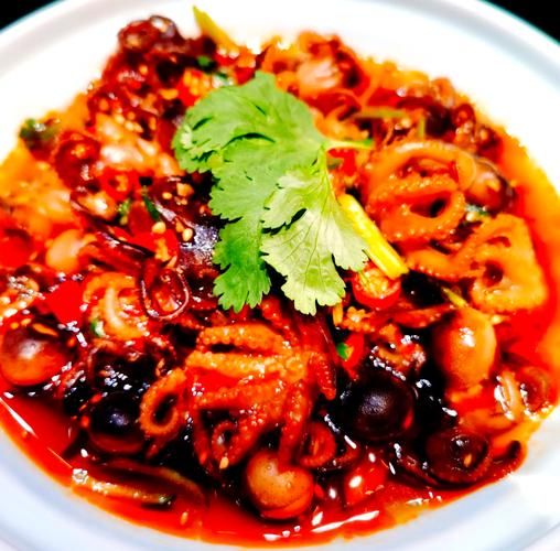 爆炒小章鱼怎么做好吃_爆炒小章鱼需要焯水吗-第1张图片-山城妙识