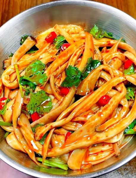 杏鲍菇凉菜怎么做_杏鲍菇凉拌需要焯水吗-第2张图片-山城妙识