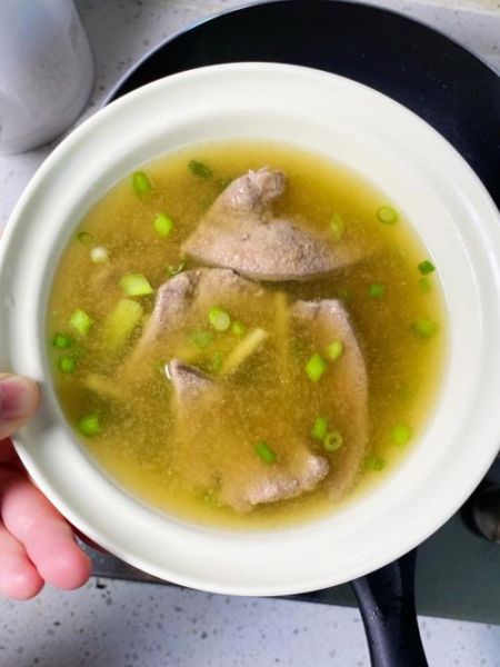 产妇猪肝汤怎么做_产后补血猪肝汤的做法-第1张图片-山城妙识 产妇猪肝汤怎么做_产后补血猪肝汤的做法-第1张图片-山城妙识