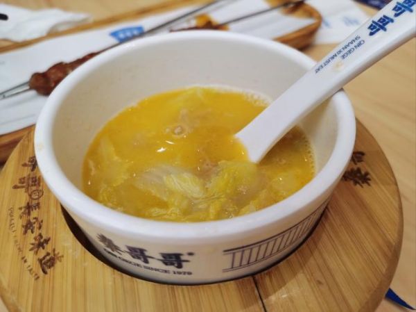 酱骨架用什么骨头_猪脊骨还是猪筒骨-第1张图片-山城妙识