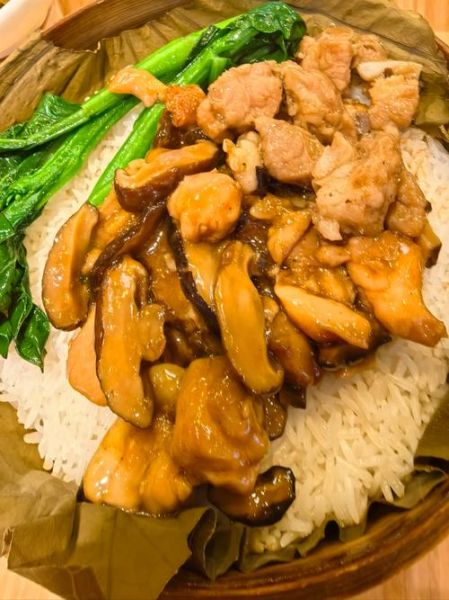 荷叶饭怎么做_荷叶饭蒸多久才熟-第3张图片-山城妙识