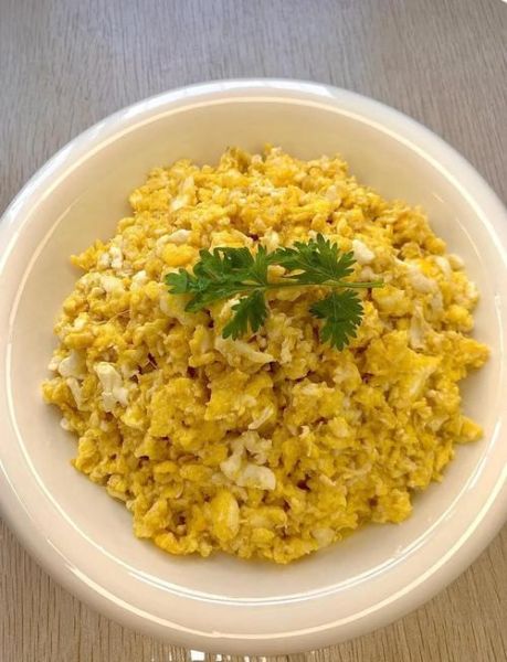 赛螃蟹炒鸡蛋怎么做_赛螃蟹炒鸡蛋的家常做法-第1张图片-山城妙识