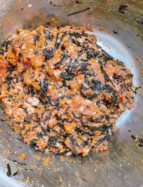 胡萝卜肉馅怎么调好吃_胡萝卜肉馅饺子秘诀-第2张图片-山城妙识