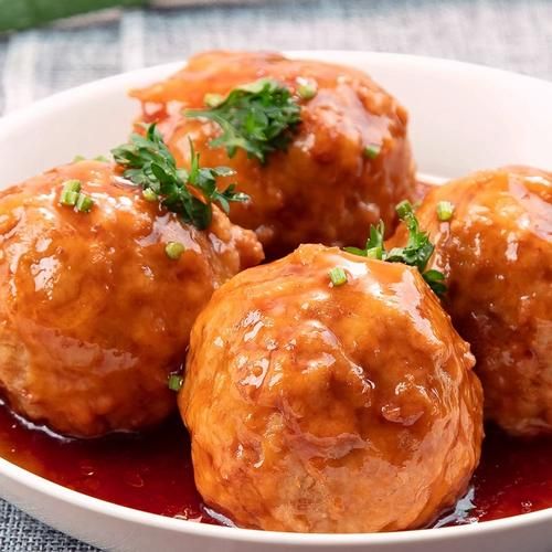 红烧狮子头的做法_家常四喜丸子怎么做-第3张图片-山城妙识 红烧狮子头的做法_家常四喜丸子怎么做-第3张图片-山城妙识