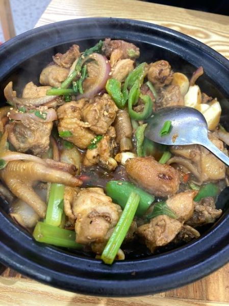 砂锅炖鸡汤一般炖多长时间_砂锅鸡汤炖多久最好喝-第1张图片-山城妙识