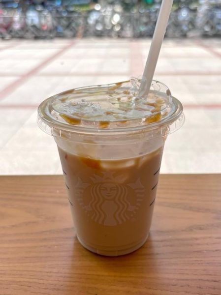 星巴克焦糖玛奇朵甜吗_焦糖玛奇朵热量高不高-第1张图片-山城妙识