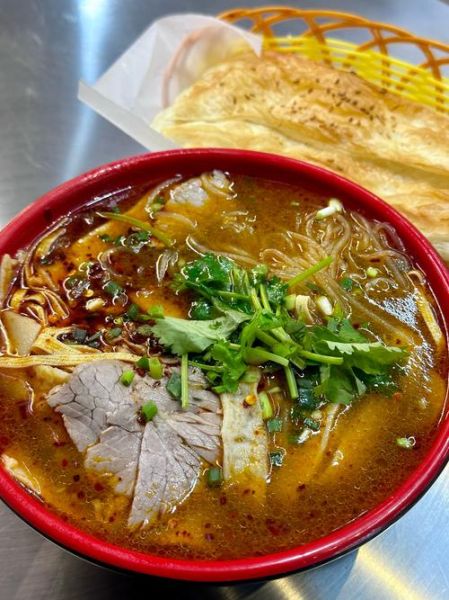 淮南牛肉汤粉丝哪家正宗_怎么在家复刻-第1张图片-山城妙识