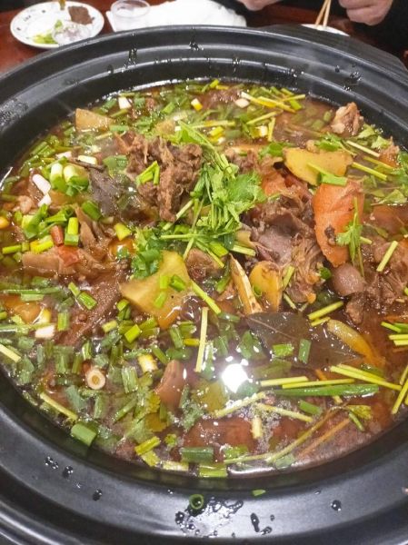 狗肉汤正宗做法_狗肉汤怎么炖不腥-第1张图片-山城妙识