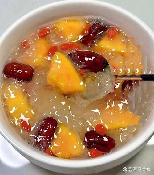 木瓜银耳汤下奶吗_哺乳期喝木瓜银耳汤有用吗-第1张图片-山城妙识 木瓜银耳汤下奶吗_哺乳期喝木瓜银耳汤有用吗-第1张图片-山城妙识