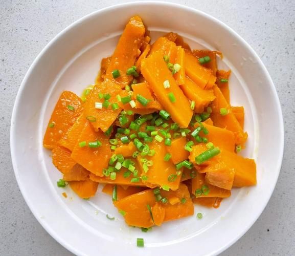 素炒老南瓜怎么炒才好吃_老南瓜要焯水吗-第1张图片-山城妙识 素炒老南瓜怎么炒才好吃_老南瓜要焯水吗-第1张图片-山城妙识