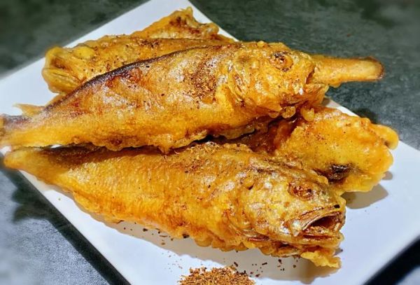 黄花鱼怎么炸酥脆好吃_黄花鱼炸多久才酥脆-第1张图片-山城妙识