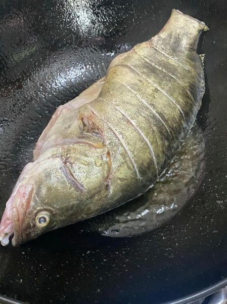 香煎桂花鱼怎么做_香煎桂花鱼用什么鱼-第1张图片-山城妙识