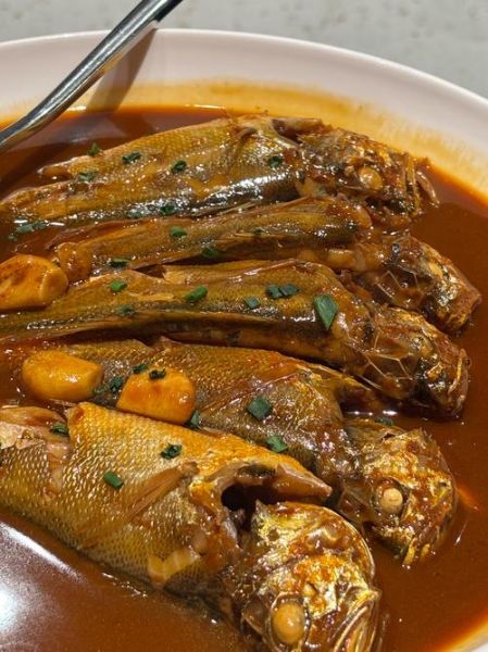 小黄鱼怎么烧好吃_家常小黄鱼做法视频-第1张图片-山城妙识