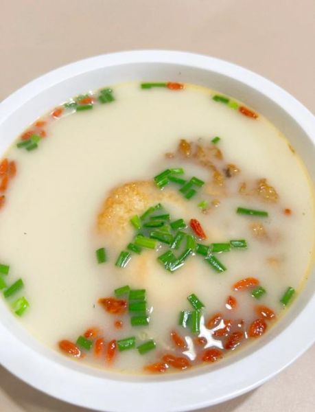 鲫鱼豆腐汤煮几分钟最好_鲫鱼豆腐汤怎么煮不腥-第1张图片-山城妙识