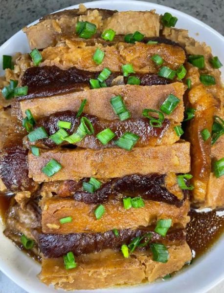 香芋扣肉怎么做_香芋扣肉蒸多久才软糯-第3张图片-山城妙识