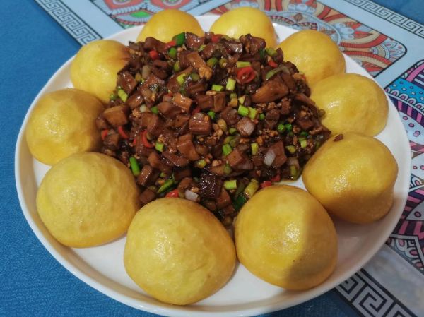 杂粮包配菜怎么摆盘_杂粮包配菜的做法大全-第1张图片-山城妙识