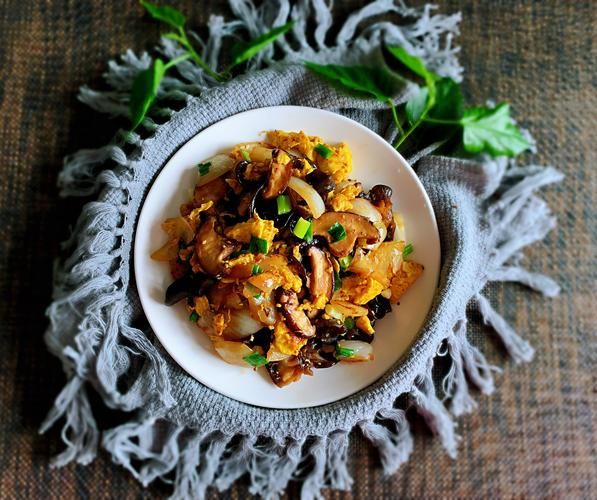 香菇炒蛋能不能吃_孕妇能吃吗-第1张图片-山城妙识