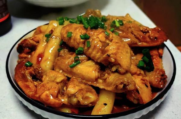红烧鸡中翅怎么做_红烧鸡中翅焯水吗-第3张图片-山城妙识