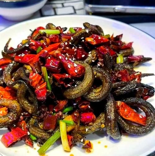 盘鳝怎么做好吃_盘鳝的家常做法-第2张图片-山城妙识