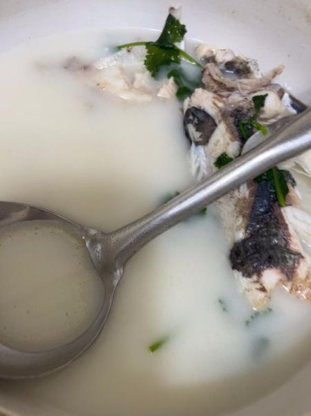 家常鱼头怎么做才好吃_鱼头汤去腥技巧-第2张图片-山城妙识