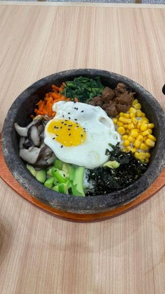 石锅拌饭怎么做好吃_家庭石锅拌饭的做法-第1张图片-山城妙识