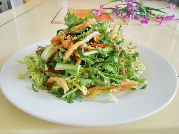 苦菊拌馓子怎么做_苦菊拌馓子用焯水吗-第2张图片-山城妙识